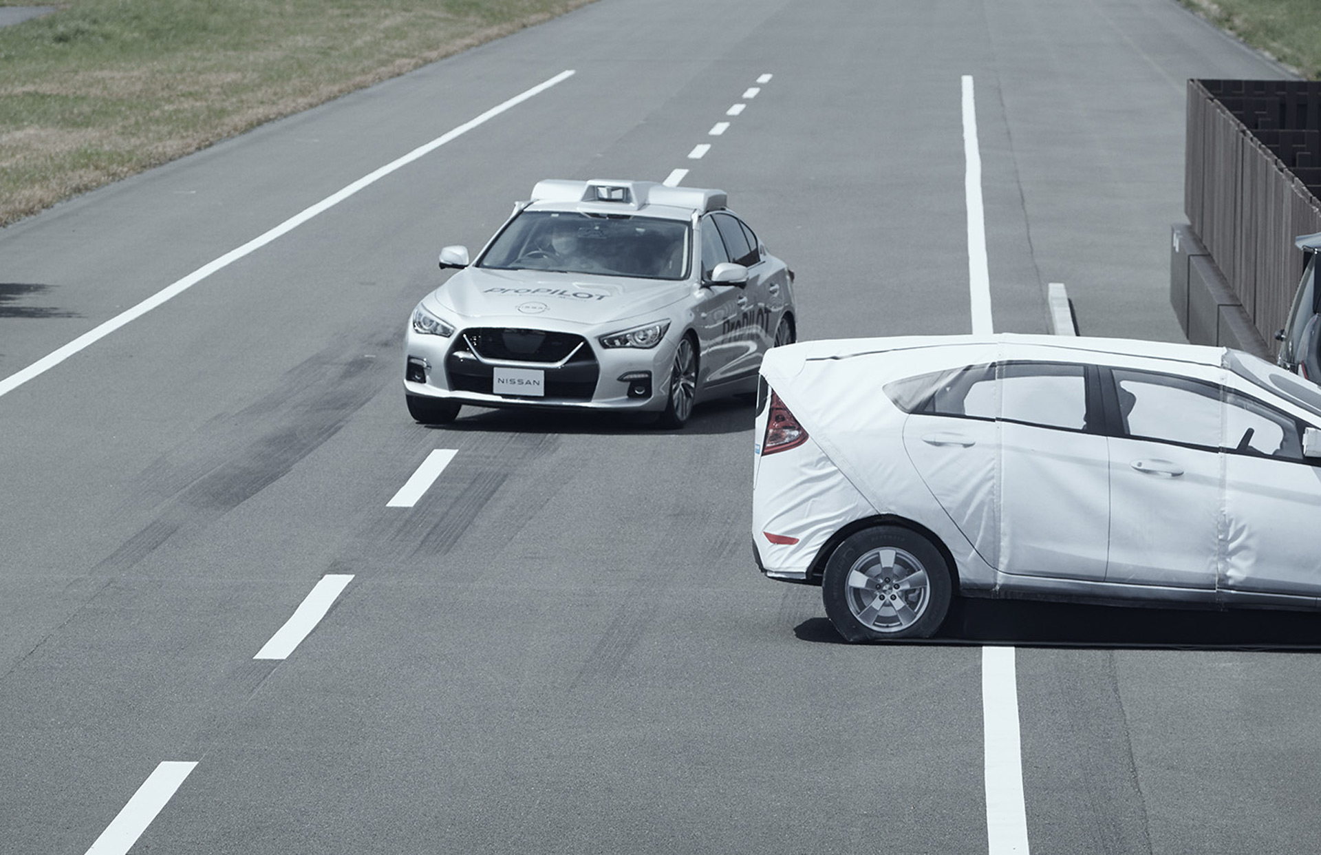 Nissan demonstrates next-generation collision-avoidance tech ...